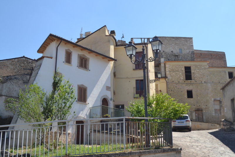 Built-up area no. 23, Bugnara, Central Italy - Ianus